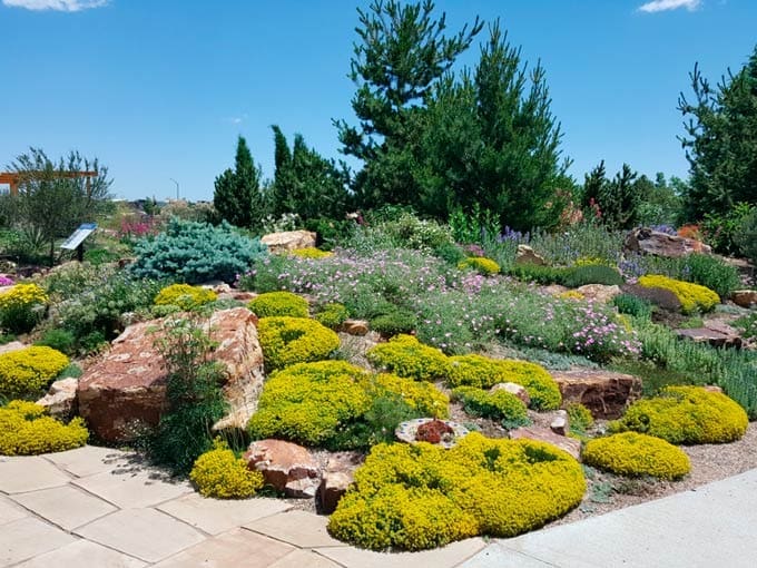 How to Pick The Right Landscaping Rock For Your Home Earth Development